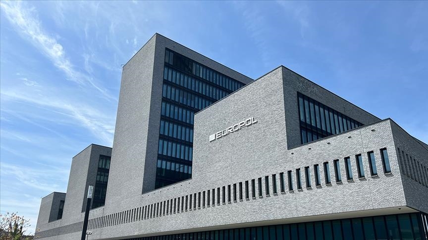 5 Suspected Right Wing Terrorists Arrested Across Europe