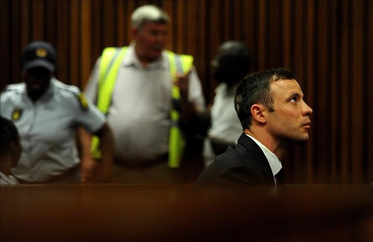 Afrique Du Sud Oscar Pistorius Remis En Liberté Conditionnelle Après