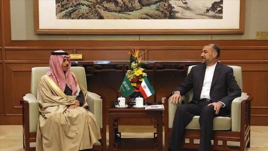 وزير الخارجية السعودي يبحث مع نظيره الإيراني الأوضاع في غزة