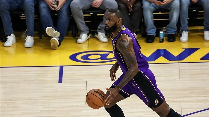 Giannis, LeBron leading in 2nd fan returns of NBA All-Star Voting Giannis, LeBron leading in 2nd fan returns of NBA All-Star Voting