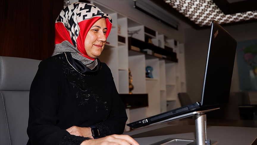 Türk Kızılay Başkanı Yılmaz, AA'nın "Yılın Kareleri" oylamasına katıldı