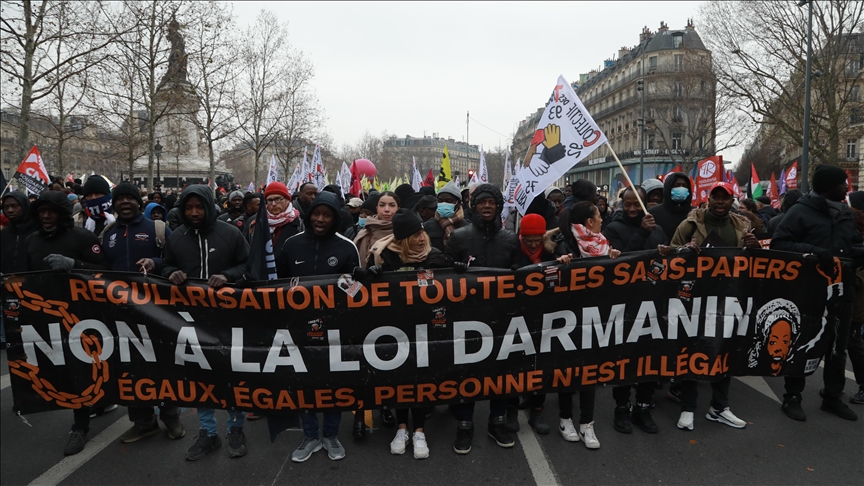 France / Loi immigration : Des milliers de manifestants rassemblés ...