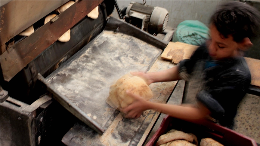 Egypt to raise subsidized bread price for 1st time in 3 decades