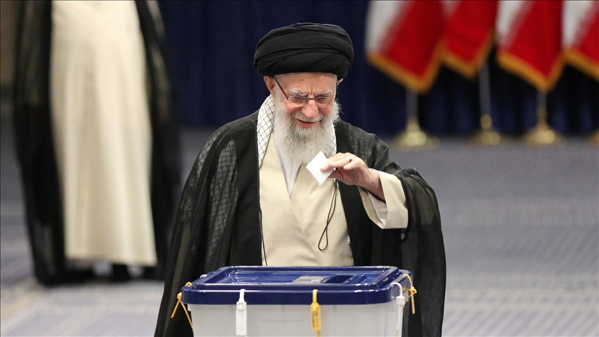 Voting begins in Iran's snap presidential election Voting begins in Iran's snap presidential election