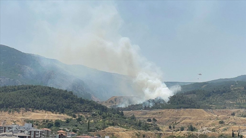 Manisa Soma'da çıkan orman yangını kontrol altına alındı