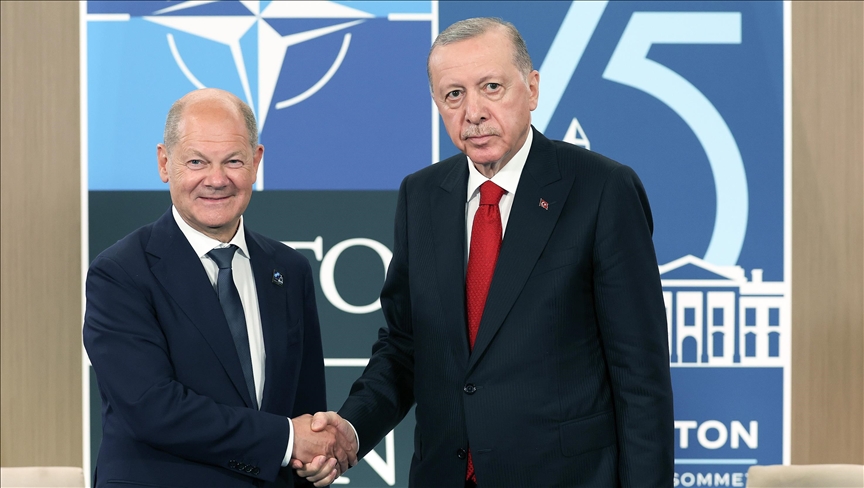 Турскиот претседател Ердоган и германскиот канцелар Шолц разговараа за Газа