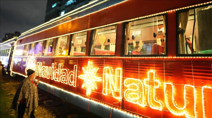 Noćni obilazak Bogote u božićnom vozu