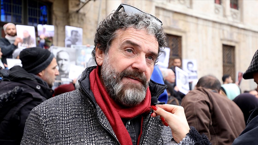 Suriye'ye dönen ünlü sanatçılar, devrik rejimin suçlularına karşı ...