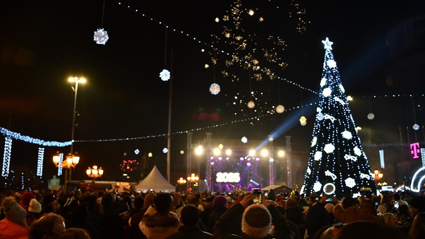 Festohet Viti i Ri në vendet e rajonit