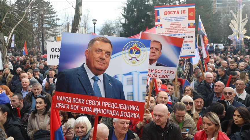 Dodik poručio da će Republika Srpska čuvati mir