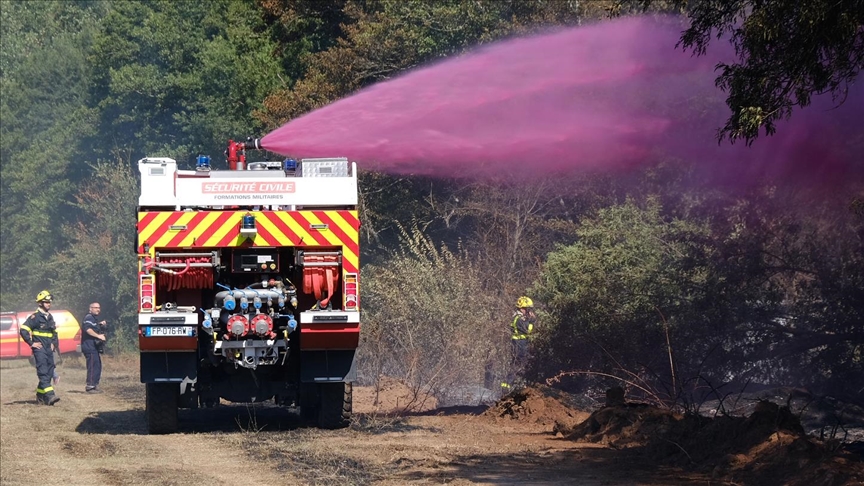 Incendies dans le sud de la France : les feux de Marseille, Narbonne et ...