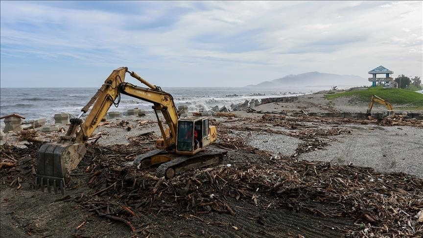 Thousands displaced by Typhoon Matmo as it makes 2nd landfall in ...