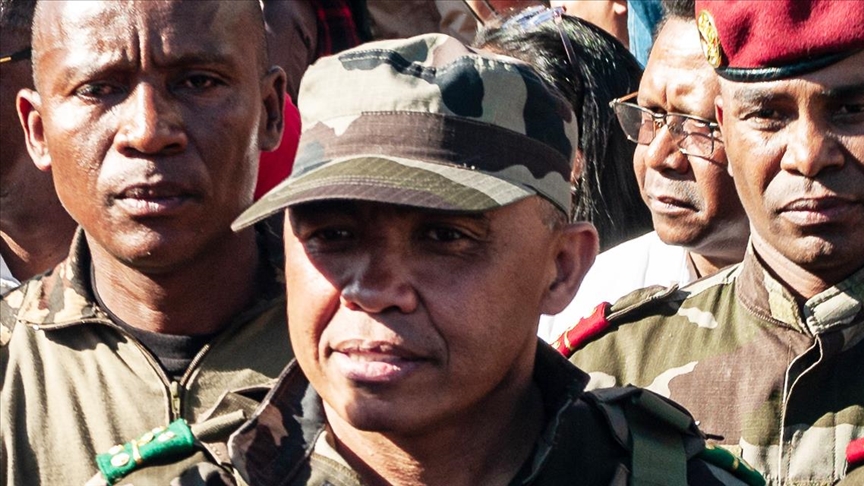 Madagascar : Le Président Michaël Randrianirina remplace trois membres ...