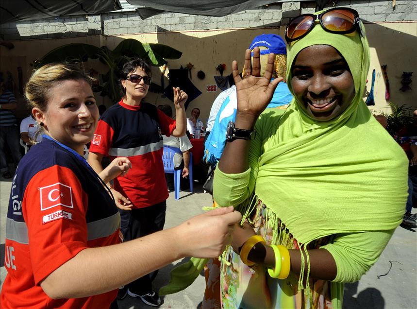 Somalililerle çiftetelli oynadılar - Anadolu Ajansı