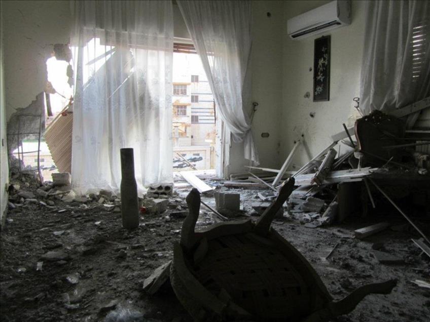 Humus bombardıman altında - Anadolu Ajansı