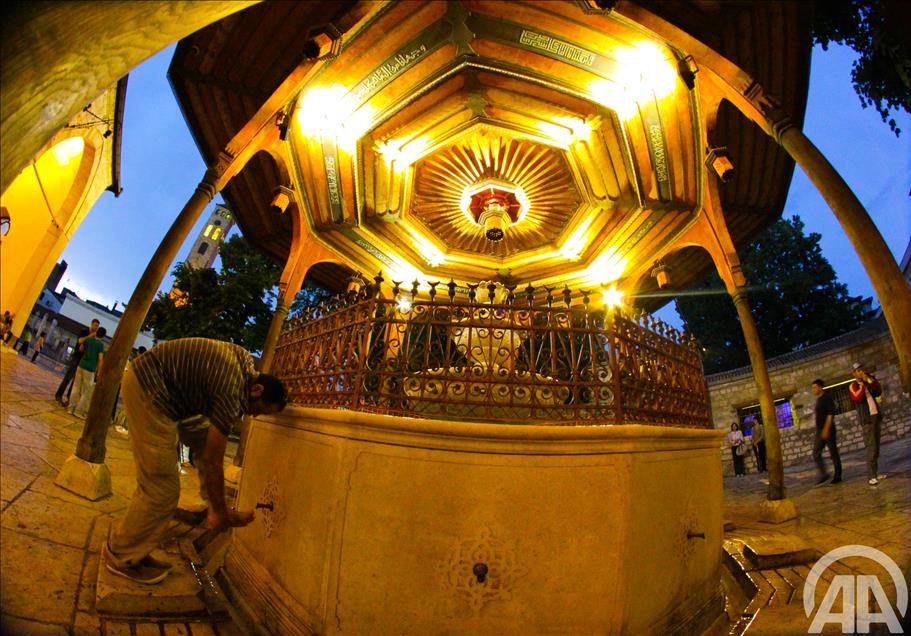 Obilježena noć Lejletul-Berat - Anadolu Ajansı