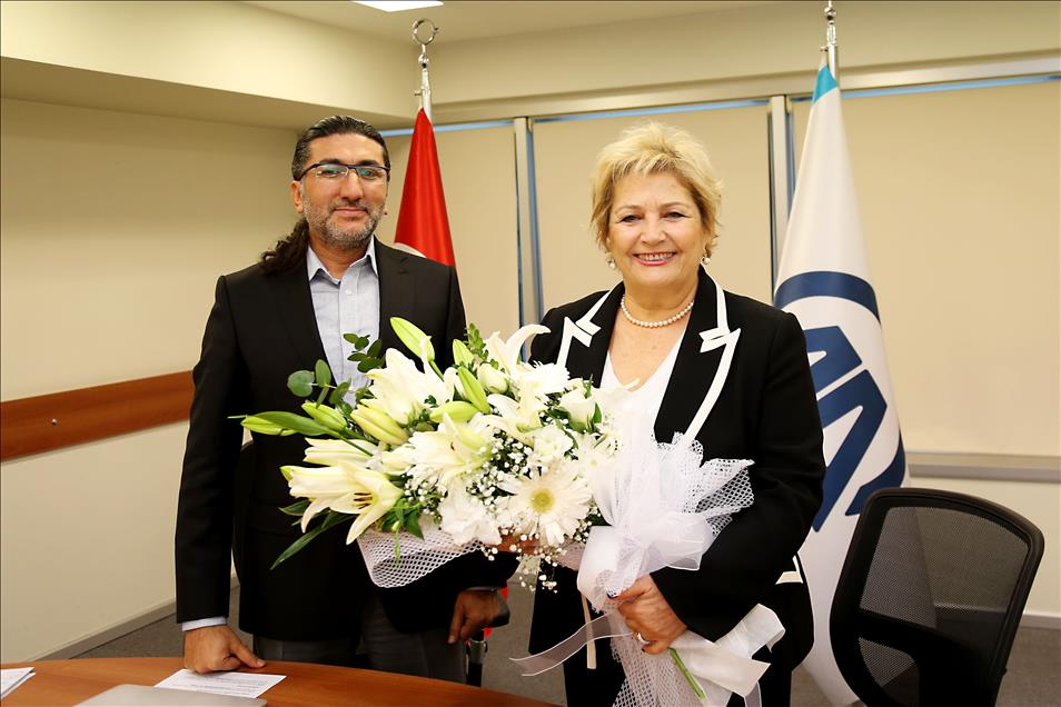 Gıda, Tarım ve Hayvancılık Bakanı Eker, AA Editör Masasında - Anadolu ...