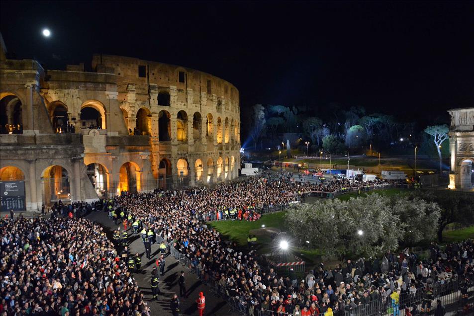 Good Friday around the world - Anadolu Ajansı