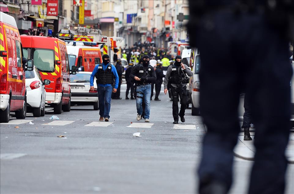 Seven held, two dead in Saint Denis police operations - Anadolu Ajansı