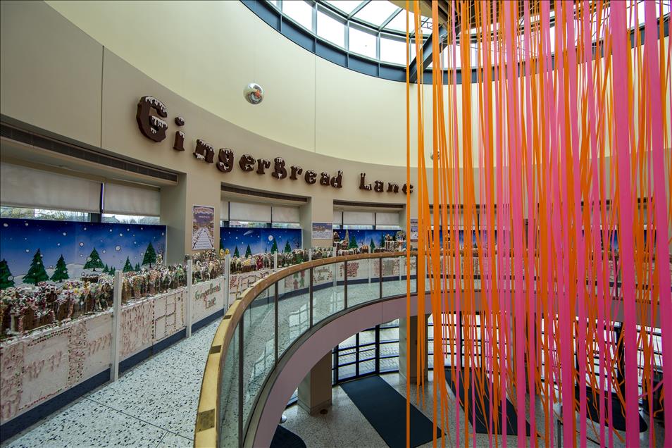 GingerBread Lane: World's largest gingerbread village in New York ...