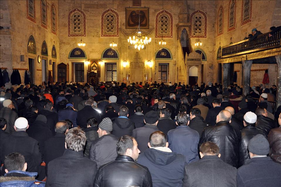 Mevlit Kandili idrak edildi - Anadolu Ajansı