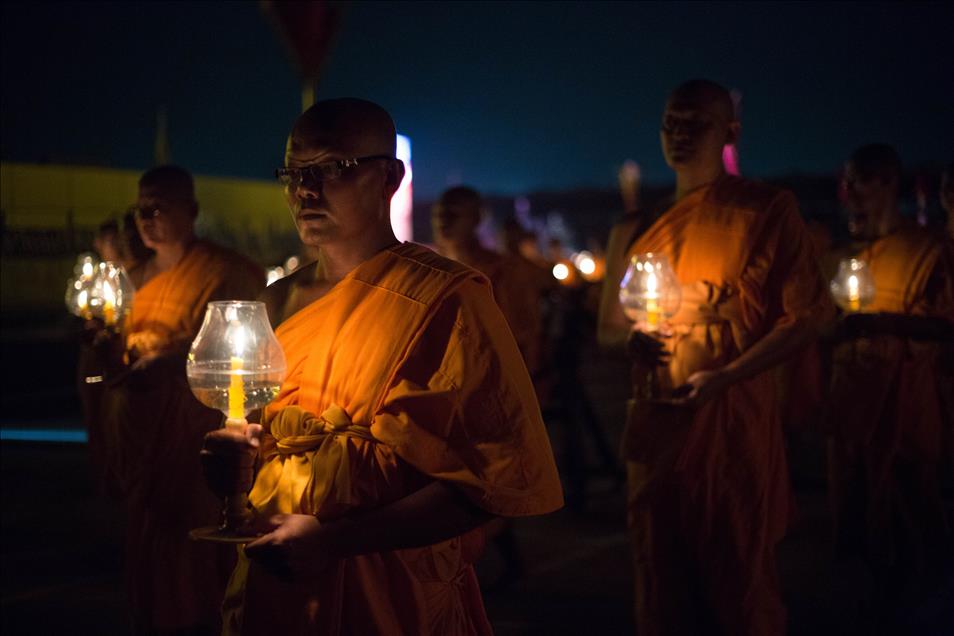 Makha Bucha Ceremony in Bangkok - Anadolu Ajansı