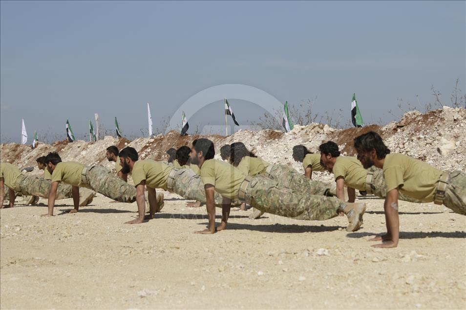 Graduation ceremony in Syria's Hama - Anadolu Ajansı