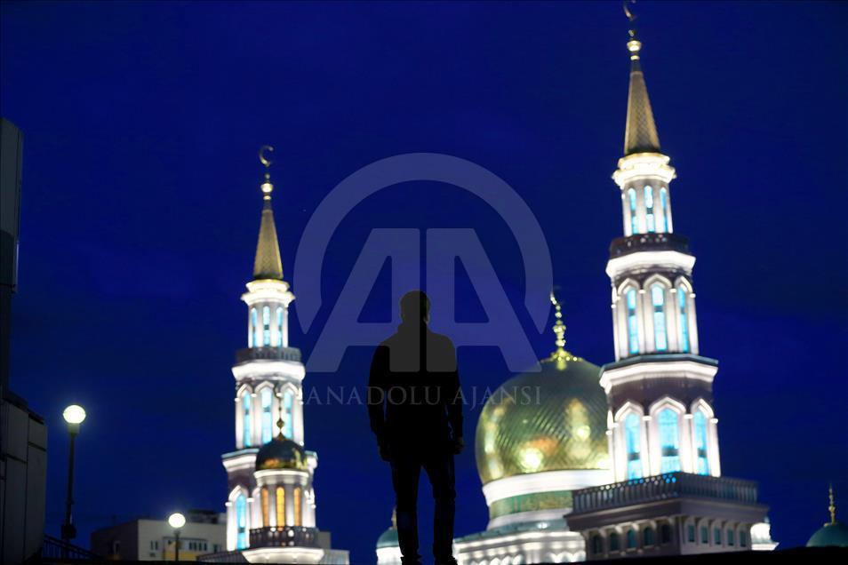 First Tarawih Prayer in Moscow - Anadolu Ajansı
