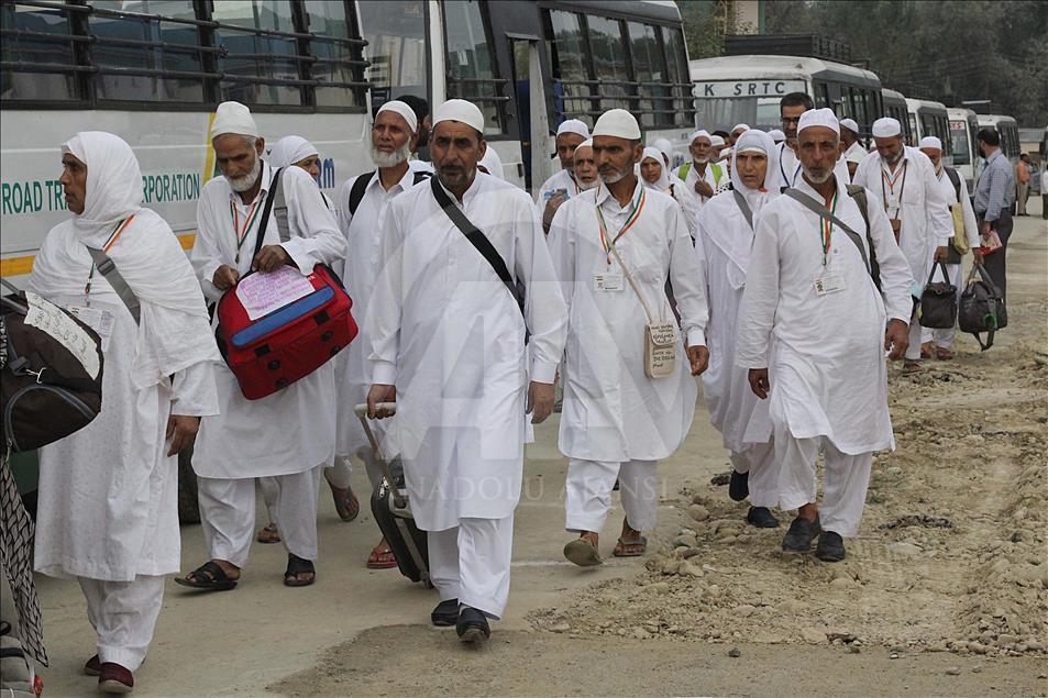 Hajj Pilgrimage of Kashmiri Muslims - Anadolu Ajansı