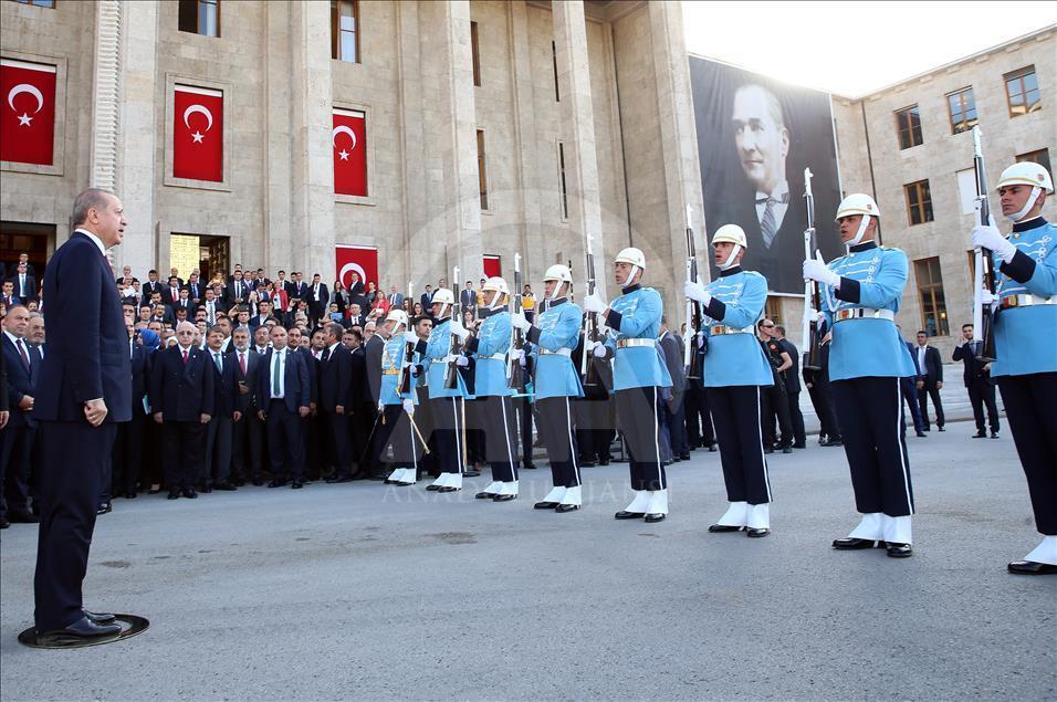 Turkish parliament opens with focus on defeated coup - Anadolu Ajansı