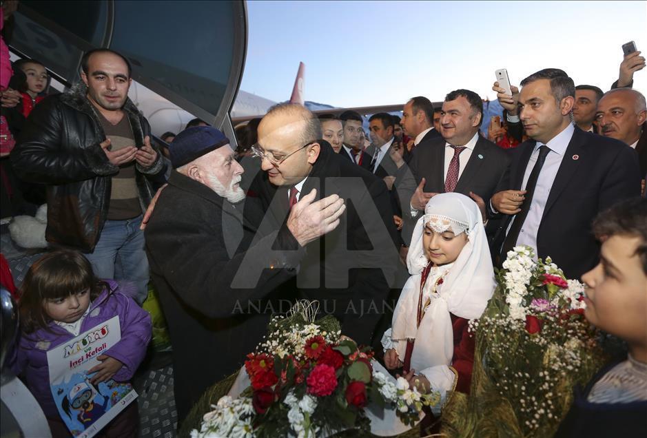Turkey welcomes Meskhetian Turks from east Ukraine - Anadolu Ajansı