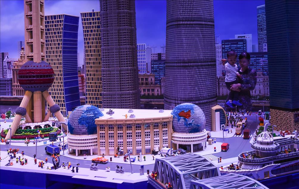 Models of thousands of legos exhibited in Shanghai - Anadolu Ajansı