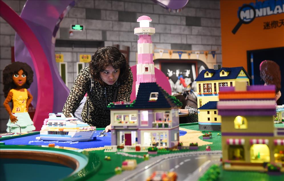 Models of thousands of legos exhibited in Shanghai - Anadolu Ajansı
