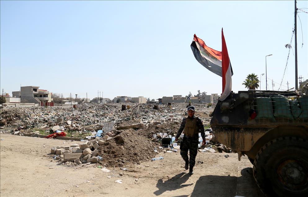 Iraqi forces fully capture al-Tayaran neighborhood in W. Mosul ...