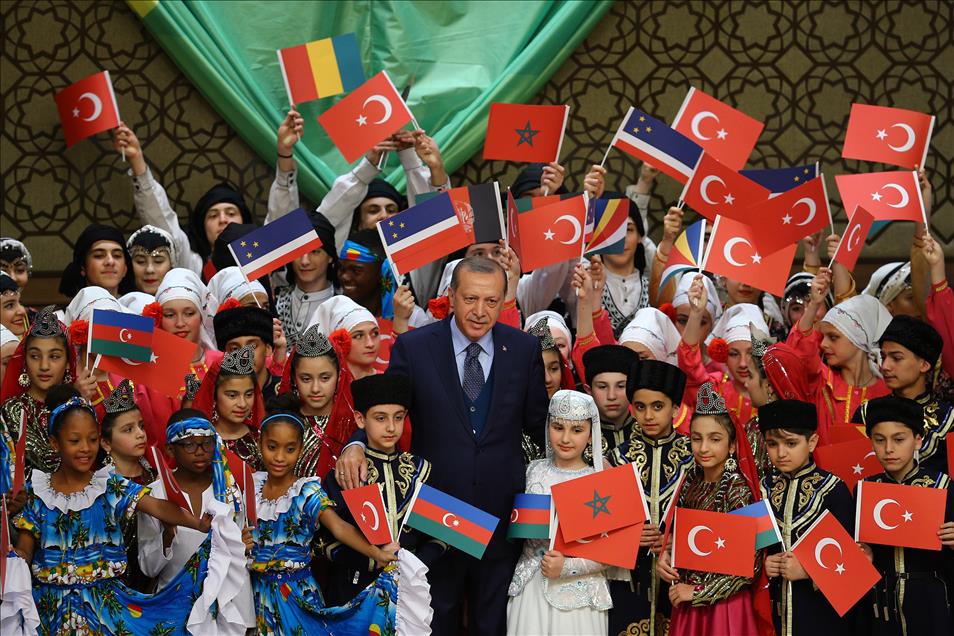 President Erdogan receives children in Ankara - Anadolu Ajansı