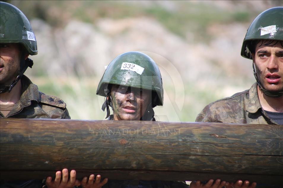 Turkey's first woman non-commissioned officer in commando training ...