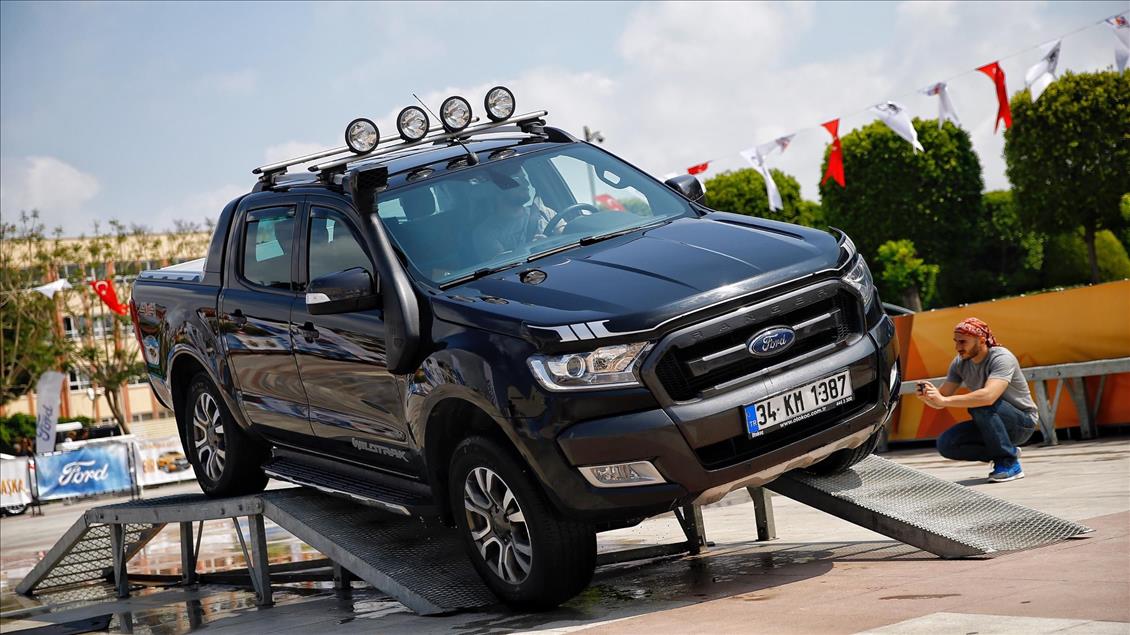 Ford'un iki yeni modeli Antalya'da tanıtıldı - Anadolu Ajansı