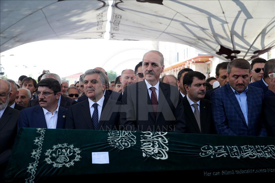 Akif Emre son yolculuğuna uğurlandı - Anadolu Ajansı