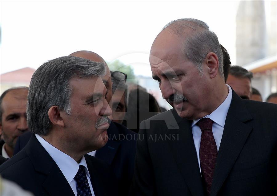 Akif Emre son yolculuğuna uğurlandı - Anadolu Ajansı