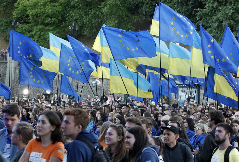 Ukraine marks 1st day of visa-free Schengen zone travel - Anadolu Ajansı