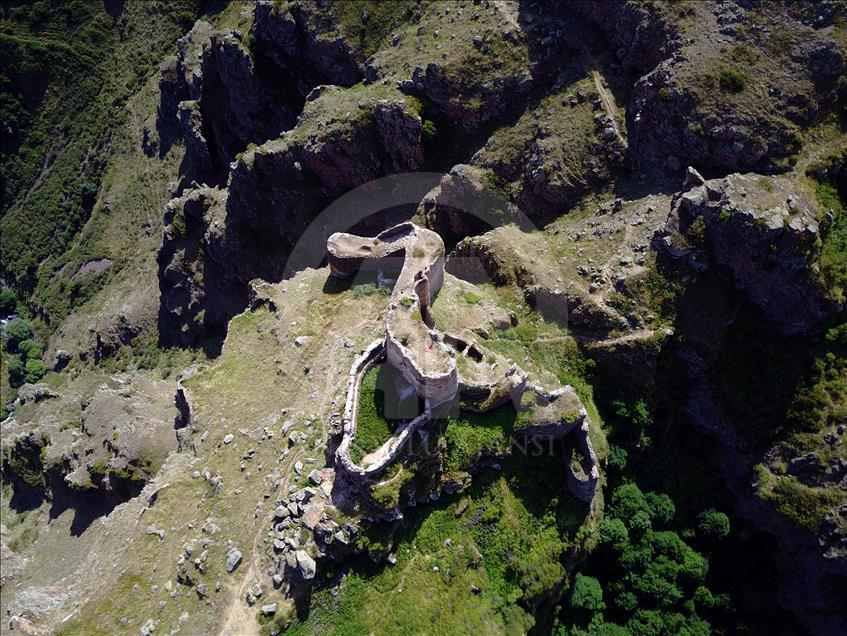 The ancient Devil’s Castle in Turkey's Ardahan - Anadolu Ajansı