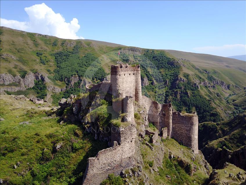 The ancient Devil’s Castle in Turkey's Ardahan - Anadolu Ajansı