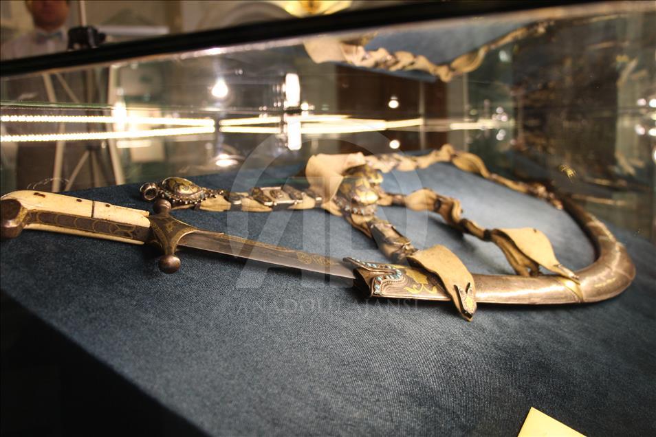 Tataristan'da "İslam Sanatında Peygamber Sözü" sergisi açıldı - Anadolu ...