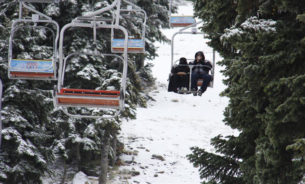 Kartalkaya ve Uludağ'a sezonun ilk karı düştü - Anadolu Ajansı