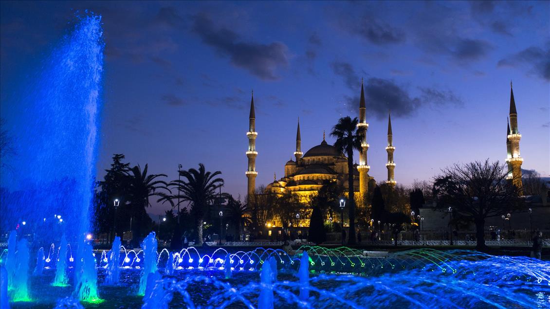 Turkey observes Mawlid, birth of Prophet Muhammad - Anadolu Ajansı