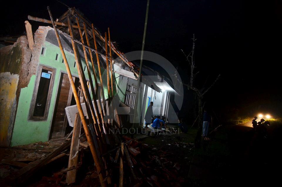 Earthquake hits Indonesian island of Java - Anadolu Ajansı