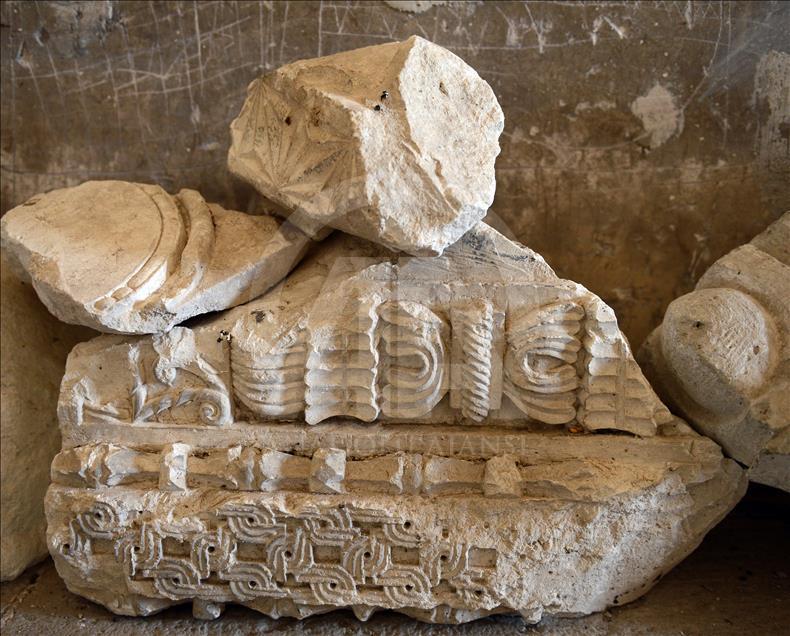 'Kayaya oyma manastır' ziyaretçilerini ağırlıyor - Anadolu Ajansı