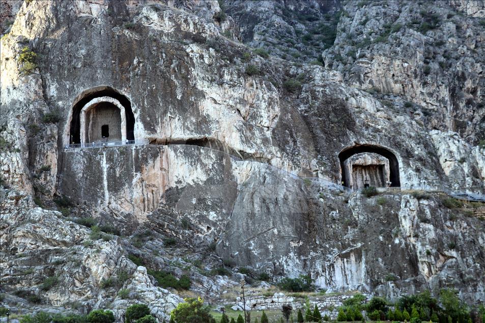 Makam-makam Raja-Raja Pontus di Turki - Anadolu Ajansı