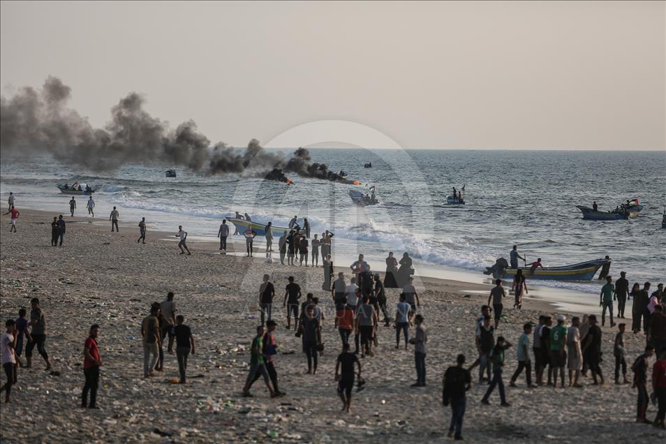 Angkatan Laut Israel serang demonstran Palestina - Anadolu Ajansı
