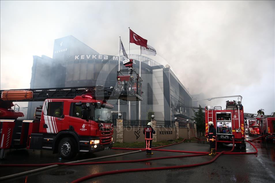 Fire at Istanbul factories contained - Anadolu Ajansı
